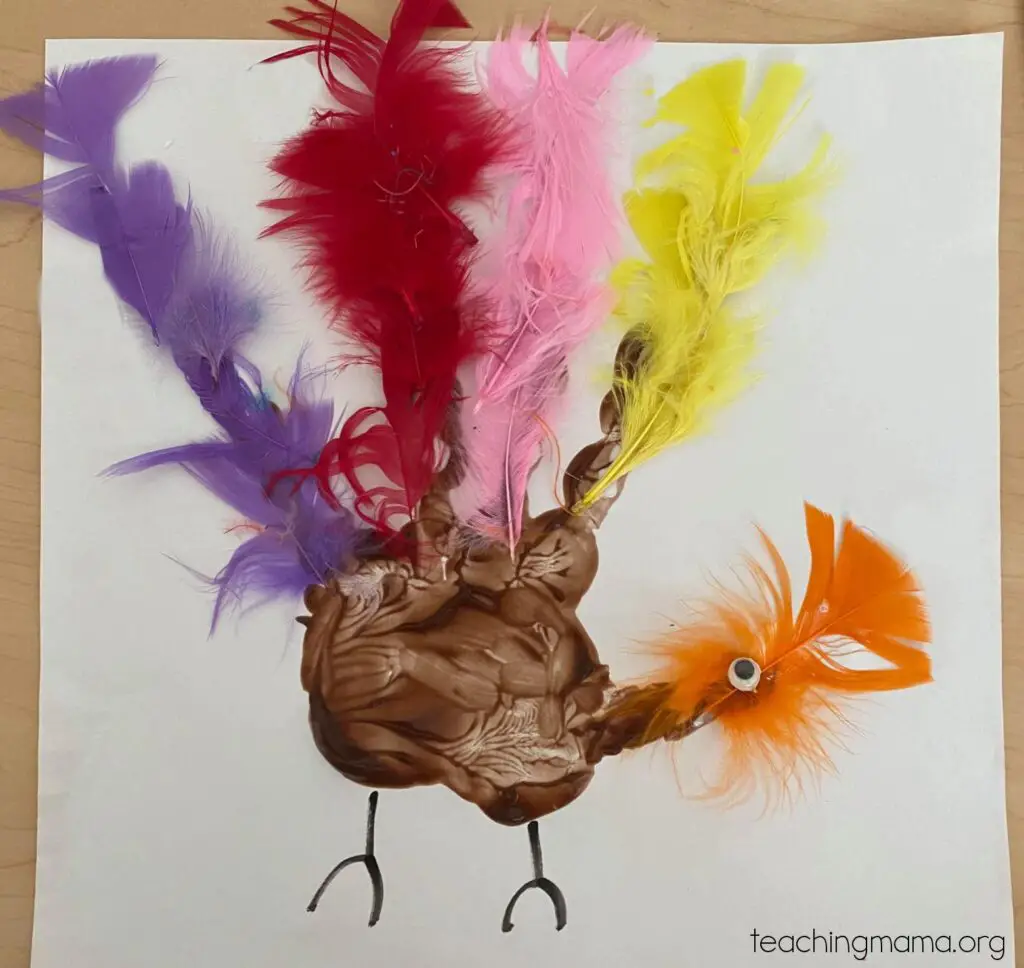 10 Handprint Turkeys