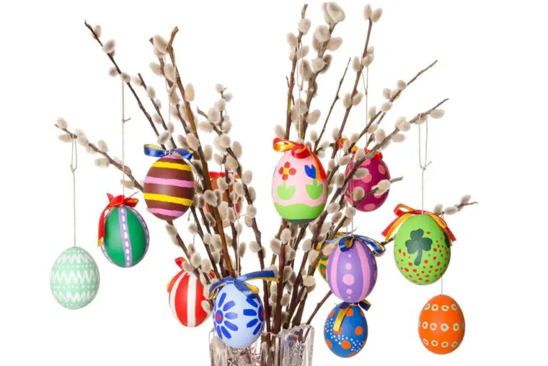 12 Easter Egg Trees